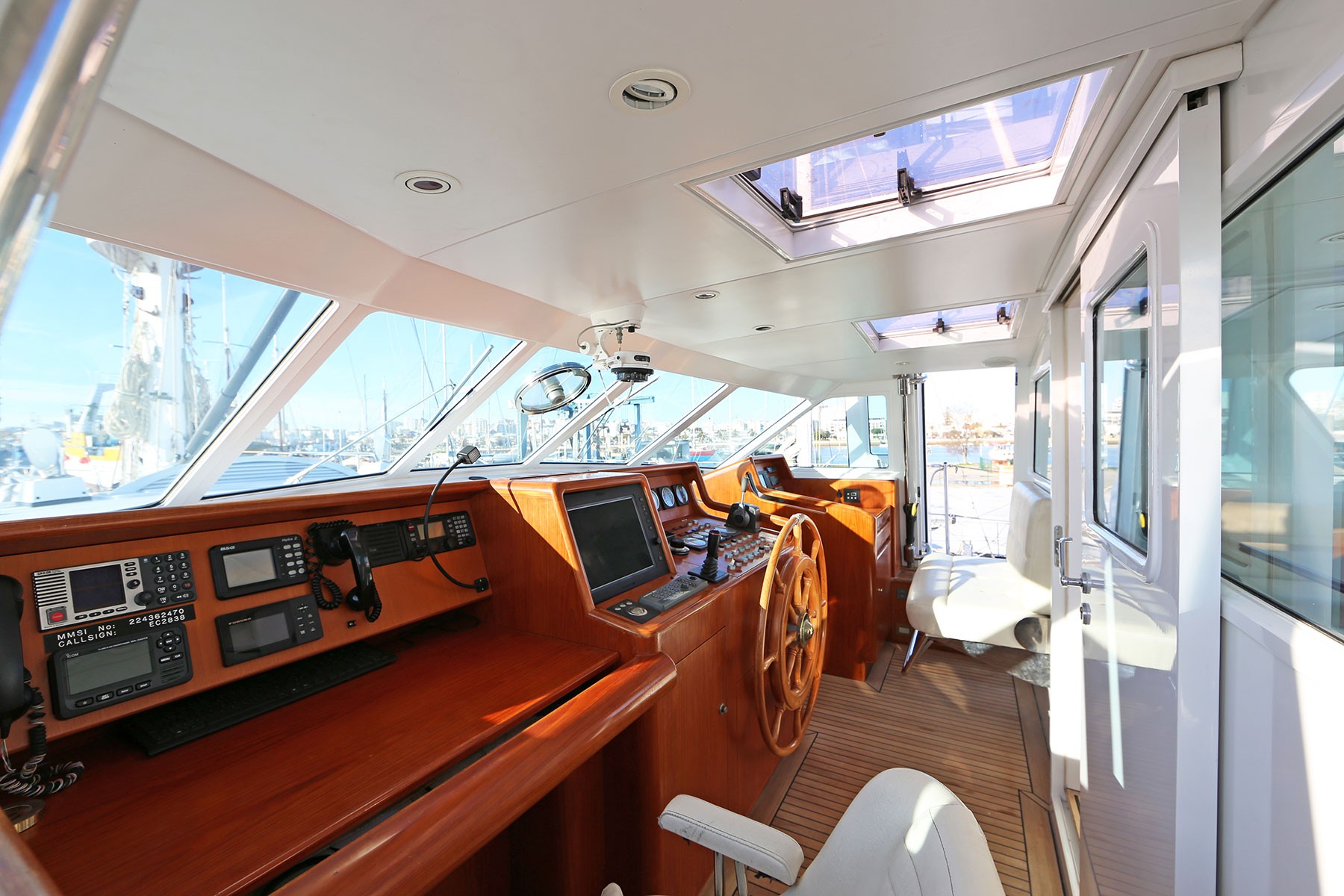 HIDE N SEA - JONGERT 25DS - Haas International